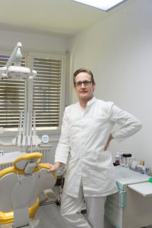 Dr. Thomas Varga on Wine and Teeth | Code de Vino
